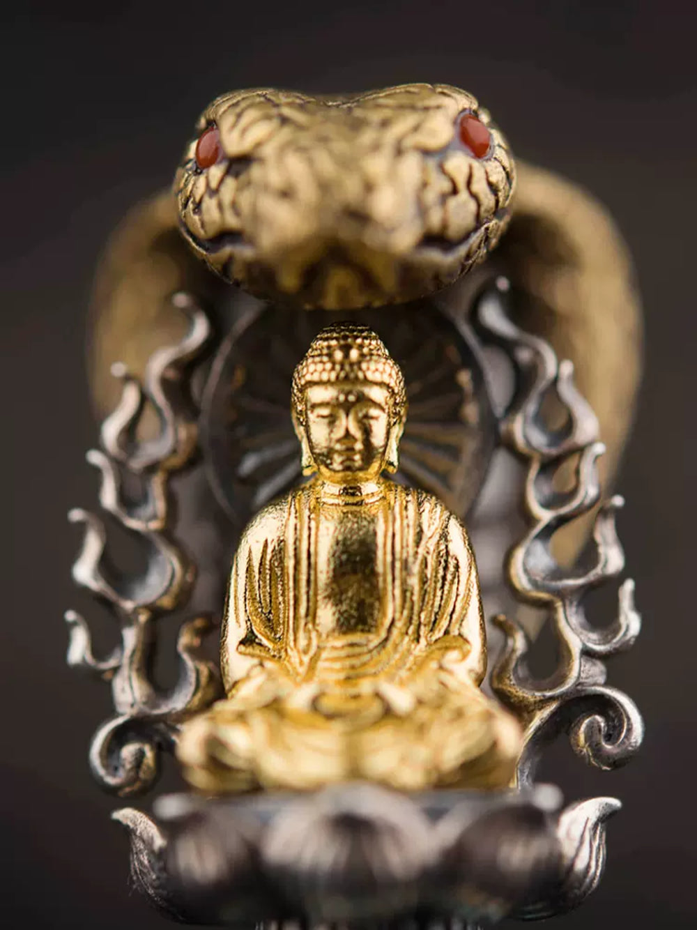 Gadā Vajra Cobra Buddha Pendant – Holy Buyble
